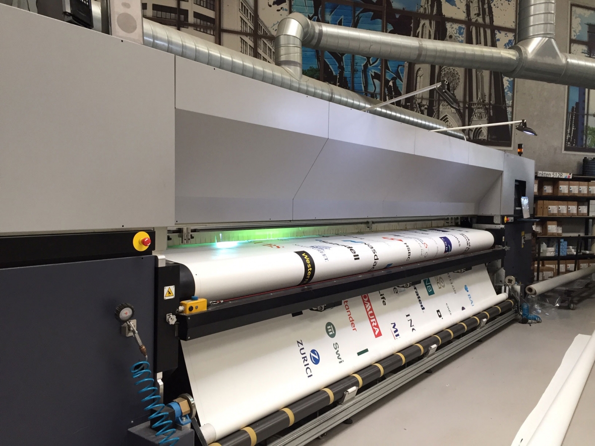 Durst Rho 500R 5 m UV Printer – TECHCON XXL PRINTER SOLUTIONS